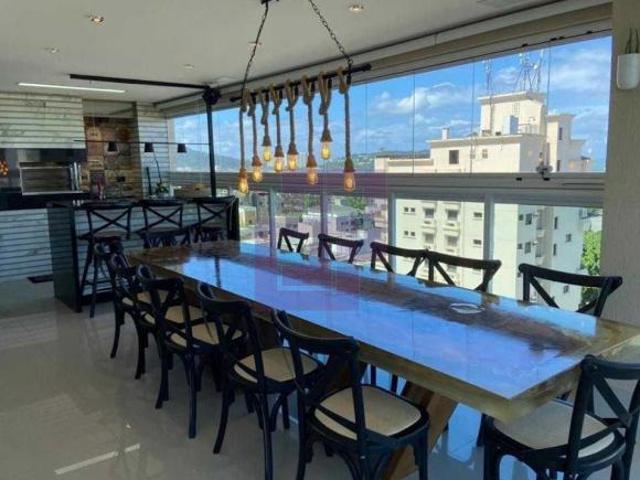 Apartamento Padrão em Guarujá
