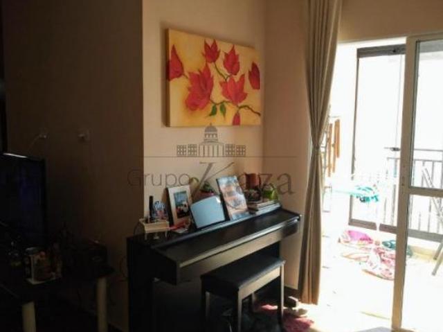Apartamento Padrão em Jacareí