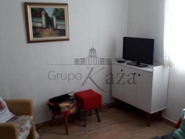Apartamento Padrão em Jacareí