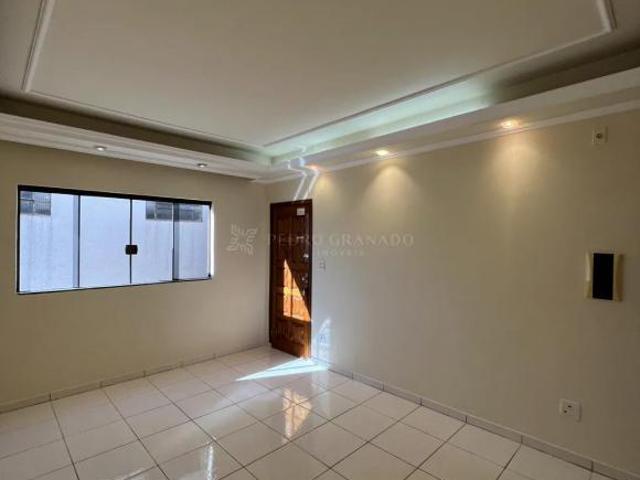 Apartamento Padrão em Maringá