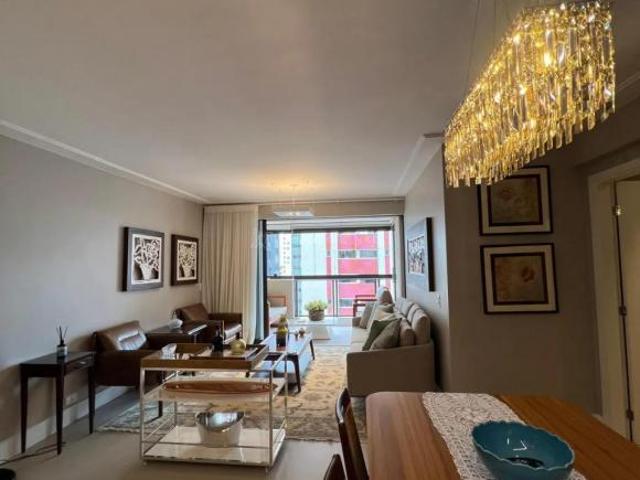 Apartamento Padrão em Maringa