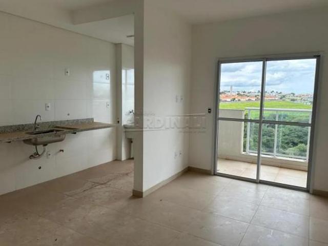 Apartamento Padrão em São Carlos