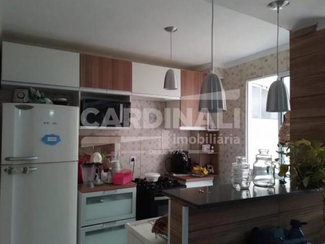 Apartamento Padrão em São Carlos