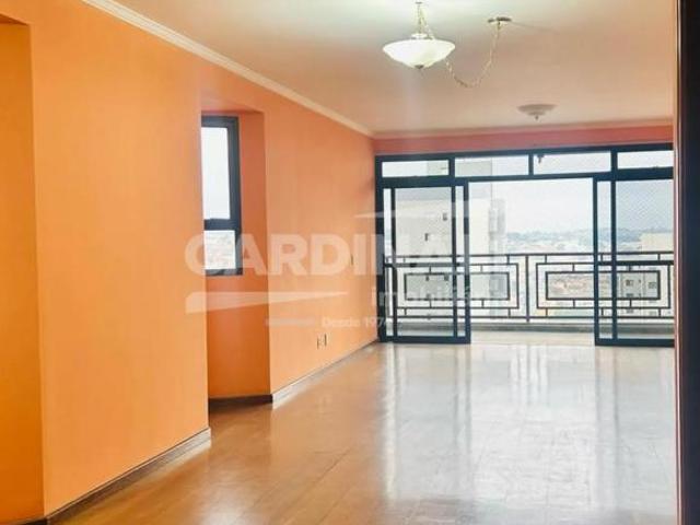 Apartamento Padrão em São Carlos