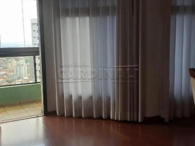 Apartamento Padrão em São Carlos