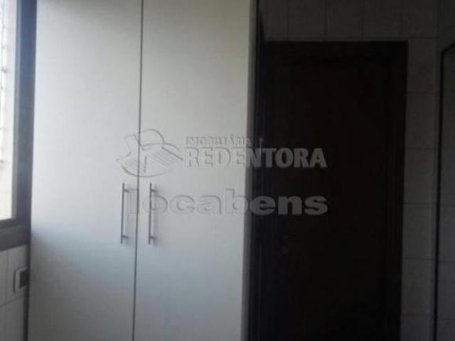 Apartamento Padrão em São José do Rio Preto