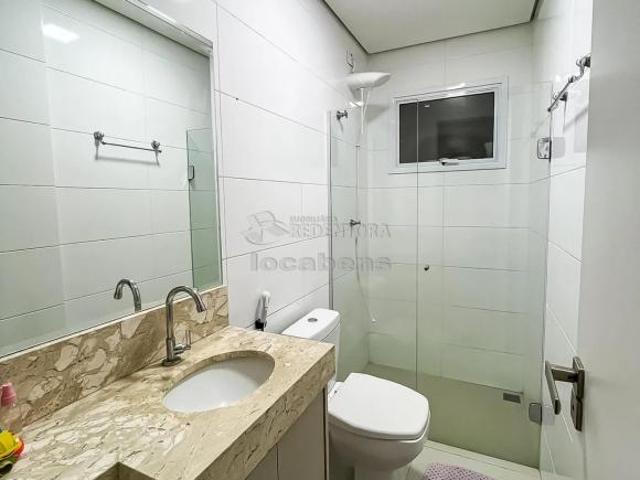 Apartamento Padrão em São José do Rio Preto