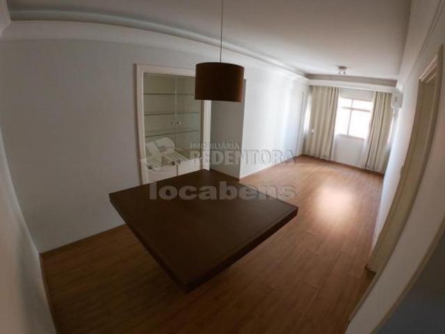 Apartamento Padrão em São José do Rio Preto