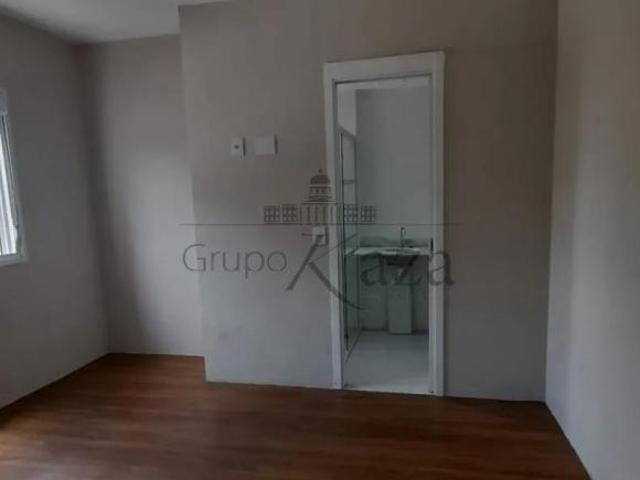 Apartamento Padrão em São José dos Campos