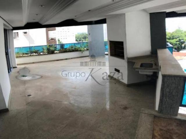 Apartamento Padrão em São José dos Campos