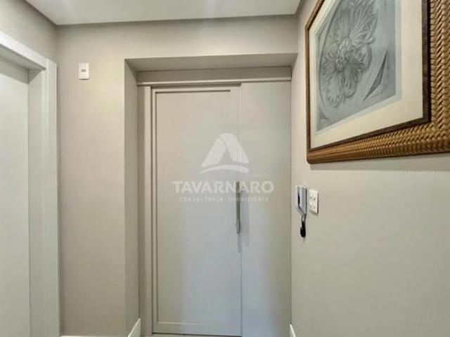 Apartamento Padrão em Ponta Grossa