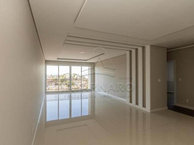 Apartamento Padrão em Ponta Grossa