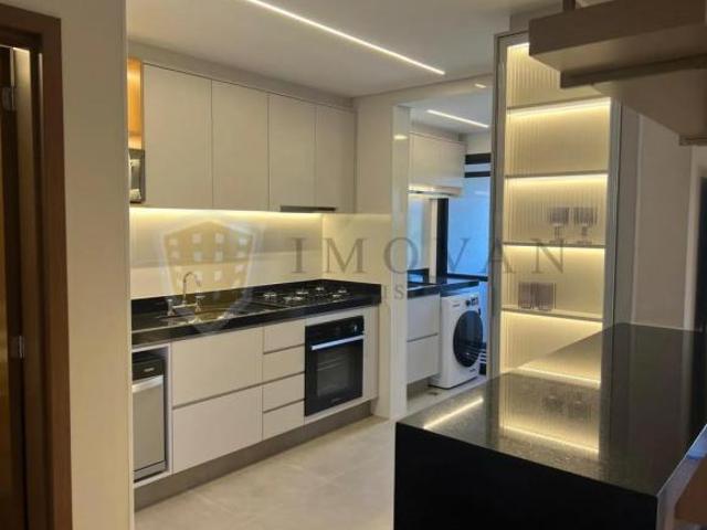 Apartamento Padrão em Ribeirão Preto