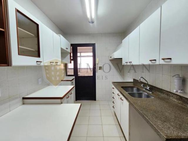 Apartamento Padrão em Ribeirão Preto