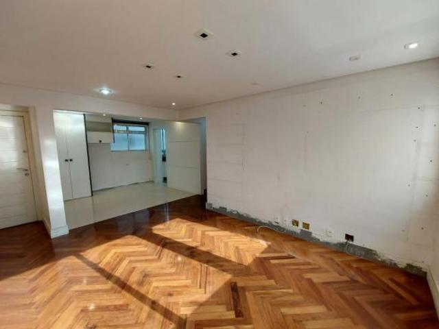 Apartamento Padrão Espetcular Reformado