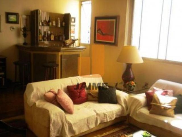 APARTAMENTO PADRÃO SANTA CECÍLIA