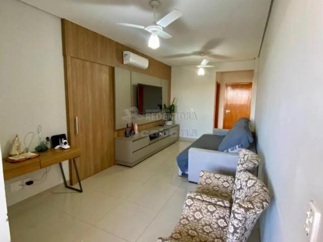Apartamento Padrão para Venda com 3 Dormitórios no bairro Vila Dória