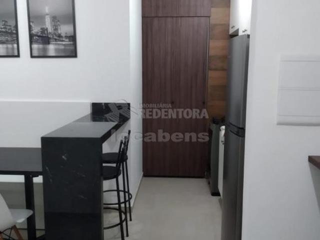 Apartamento Padrão para Venda com 02 Dormitórios no bairro Jardim São Marcos