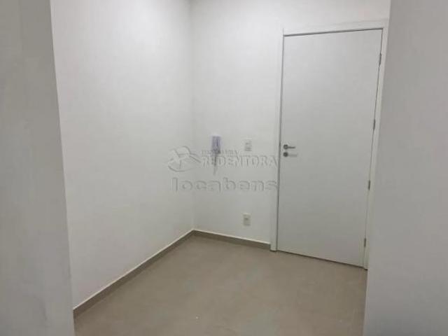 Apartamento Padrão para Venda com 2 Dormitórios no bairro Jardim São Marco