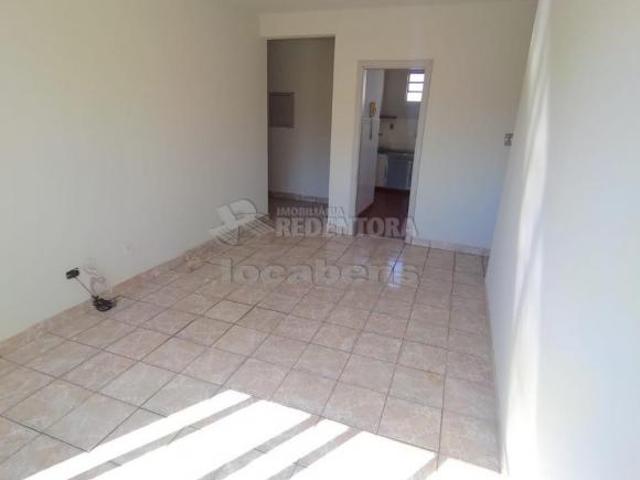 Apartamento Padrão para Venda com 2 dormitórios no Centro