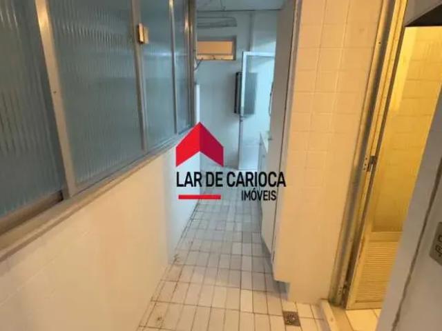 Apartamento: Padrão / Residencial / Copacabana