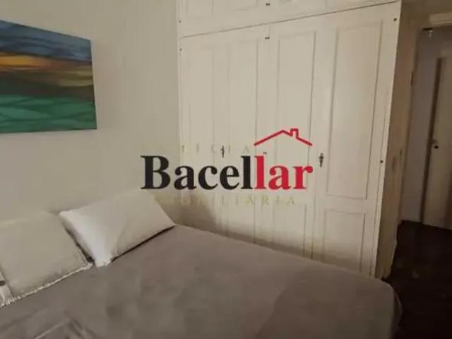 Apartamento: Padrão / Residencial / Copacabana