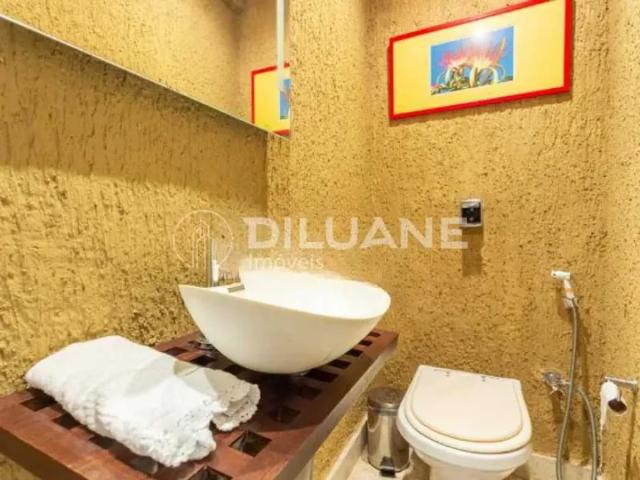 Apartamento Padrão / Residencial / Copacabana