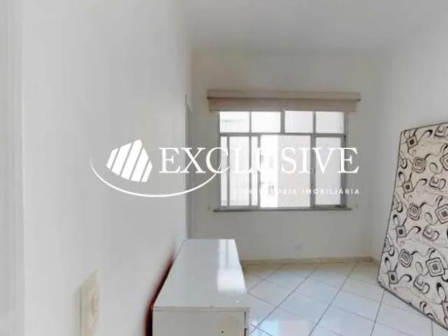 Apartamento Padrão / Residencial / Copacabana