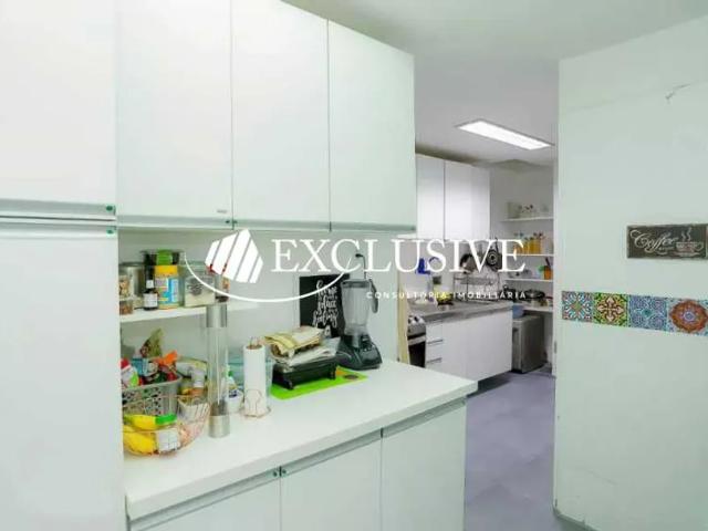 Apartamento Padrão / Residencial / Copacabana