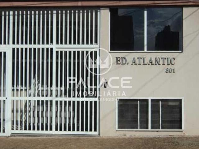 Apartamento: Padrão / Residencial / Alto