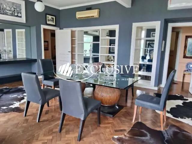 Apartamento: Padrão / Residencial / Flamengo