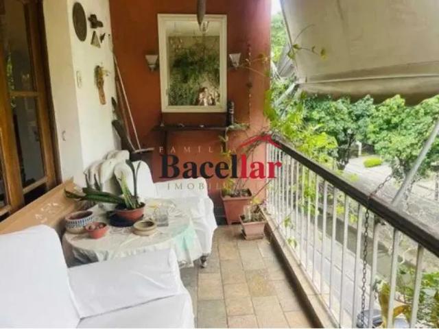 Apartamento: Padrão / Residencial / Jardim Botânico