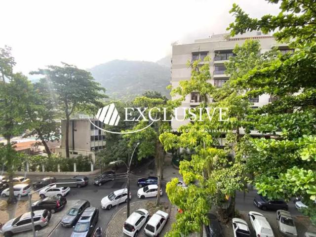 Apartamento Padrão / Residencial / Lagoa