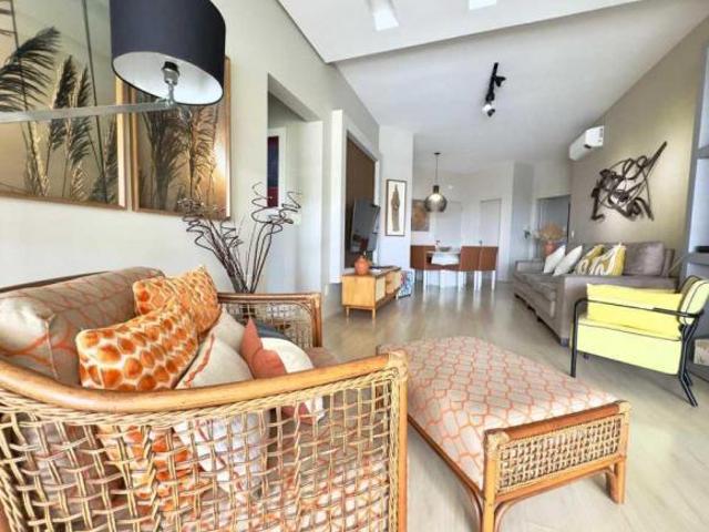 Apartamento: Padrão / Residencial / Praia Grande