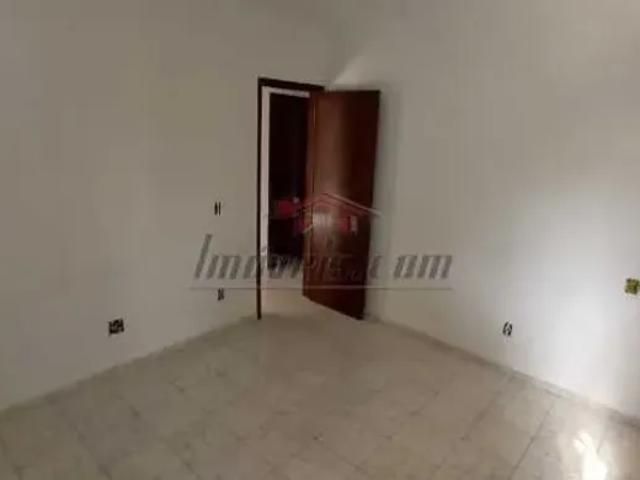 Apartamento Padrão / Residencial / Vila Valqueire