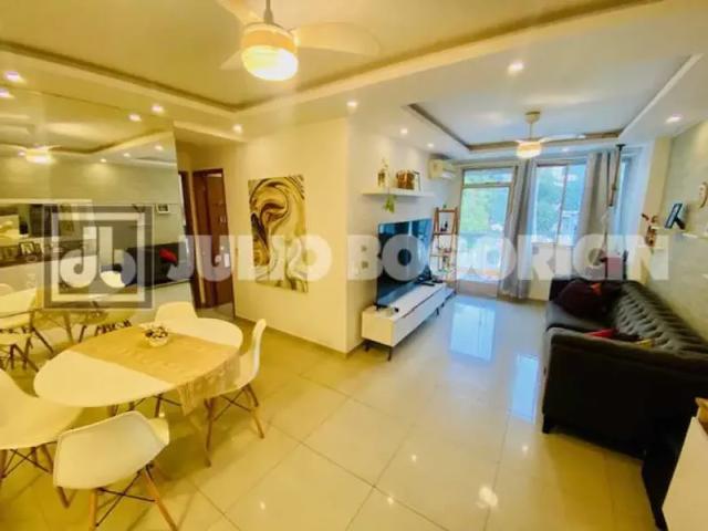 Apartamento: Padrão / Residencial / Vila Isabel