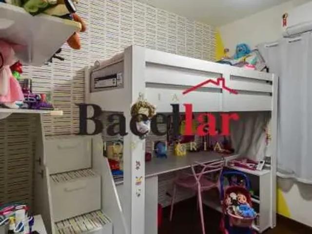 Apartamento Padrão / Residencial / Vila Isabel