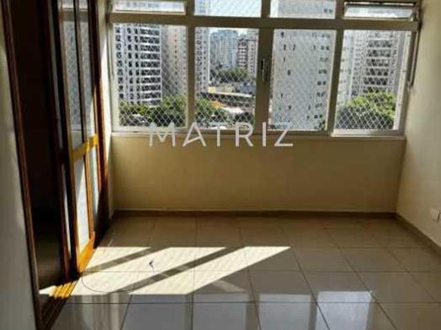 Apartamento: Padrão / Residencial / Vila Olímpia