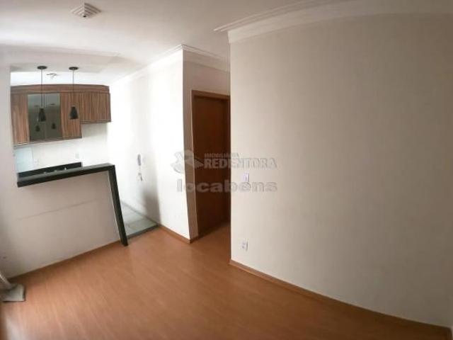 Apartamento / Padrão Vila Toninho Locação Residencial | Rio Gandini