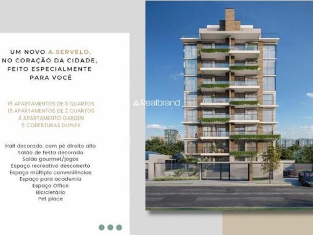 Apartamento padrao de 3 quartos a venda na Avenida Silva Jardim Reboucas