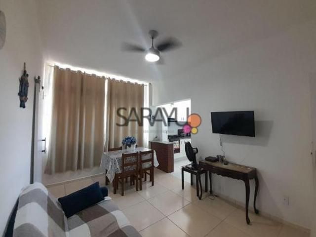 Apartamento Padrao de 02 dormitorios para venda nas Pitangueiras Guaruja