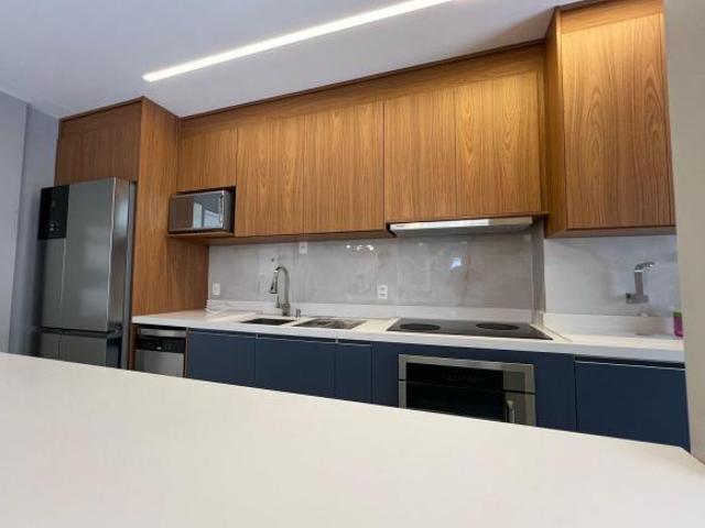APARTAMENTO PARA Á VENDA EM ALPHAVILLE