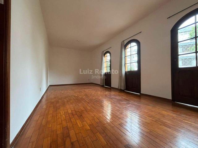 Apartamento para aluguel, 3 quartos com 140m² no Gutierrez