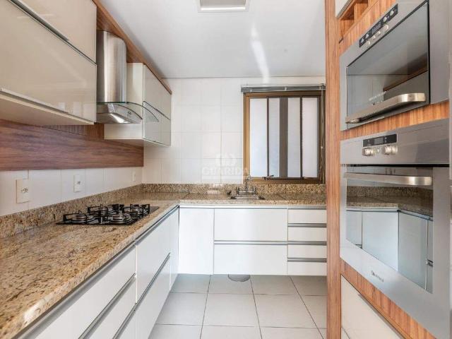 Apartamento para aluguel, 3 quartos, 1 suíte, 3 vagas, Petrópolis Porto Alegre/RS COD: 5972
