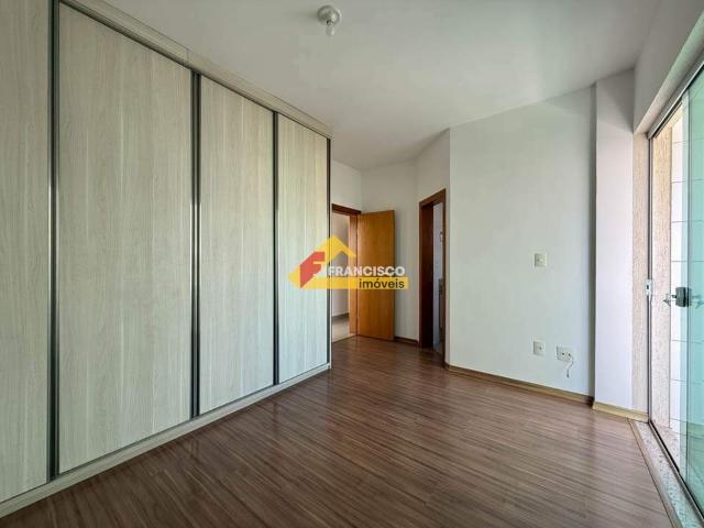 Apartamento para aluguel, 3 quartos, 1 suíte, 1 vaga, Centro Divinópolis/MG