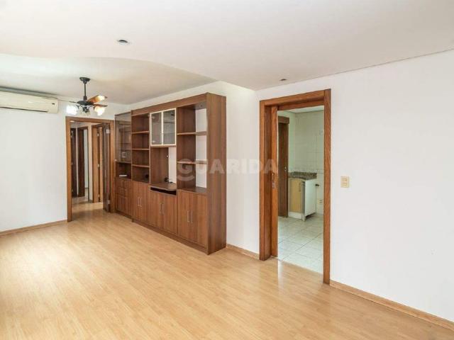 Apartamento para aluguel, 3 quartos, 1 suíte, 1 vaga de garagem, Petrópolis Porto Alegre/RS COD: 24204