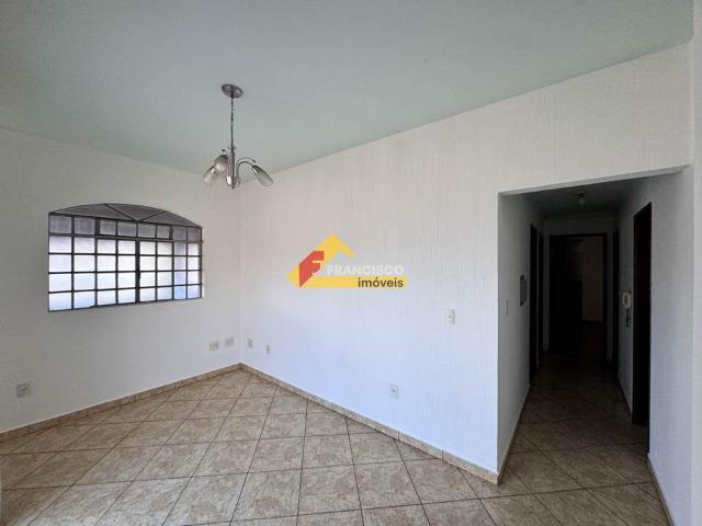 Apartamento para aluguel, 3 quartos, 1 suíte, 1 vaga, Planalto Divinópolis/MG
