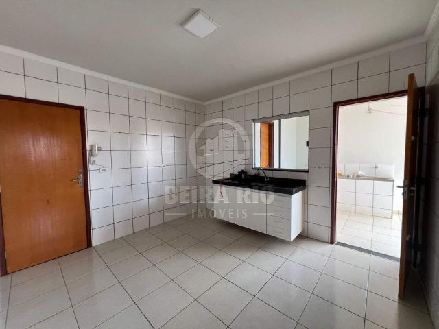 Apartamento para aluguel, 3 quartos, 1 suíte, 2 vagas, Centro Itumbiara/GO | Cód.: 2655