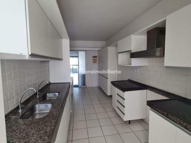 Apartamento para aluguel, 3 quartos, 1 suíte, 2 vagas, Graças Recife/PE