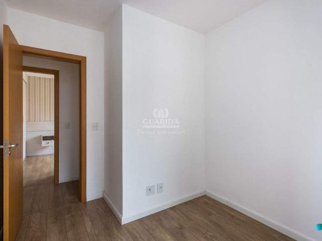 Apartamento para aluguel, 3 quartos, 1 suíte, 2 vagas, Partenon Porto Alegre/RS COD: 7901